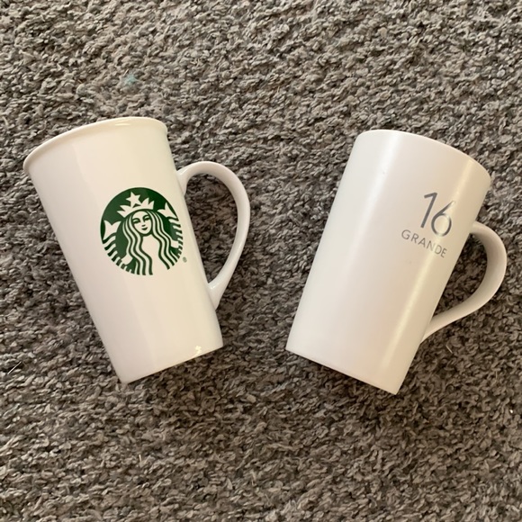 Starbucks | Kitchen | Starbucks White Ceramic Mugs With Handle | Poshmark